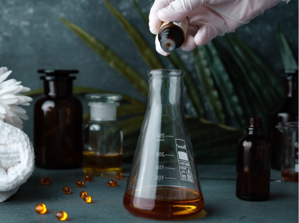 A Complete Guide to Essential Oil Blending | Volant